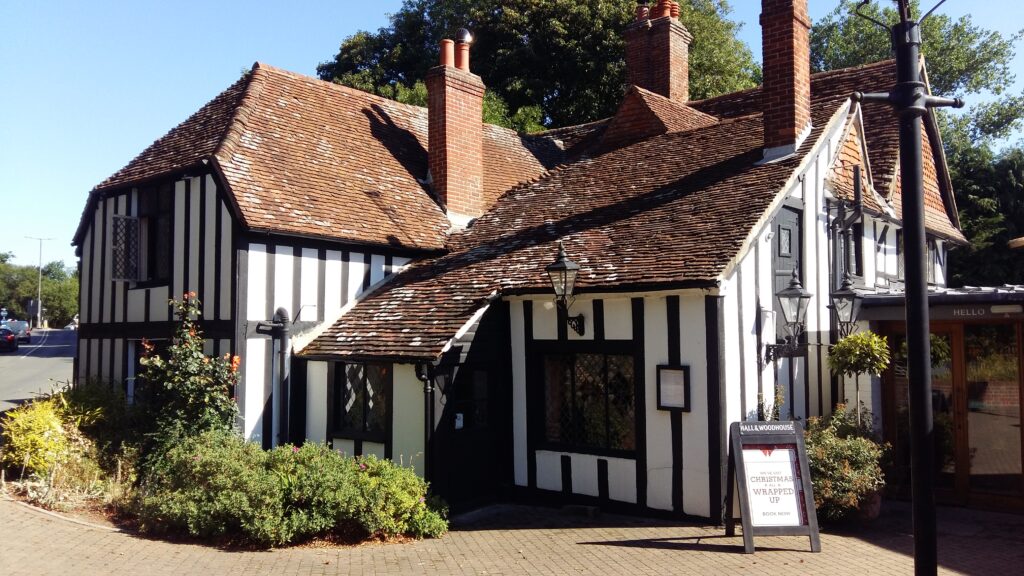 How to run a successful pub - Hall & Woodhouse Business Partnerships